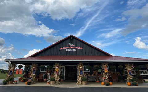 Farm Fun - Evans Orchard - Market & Cider Mill - Georgetown, KY
